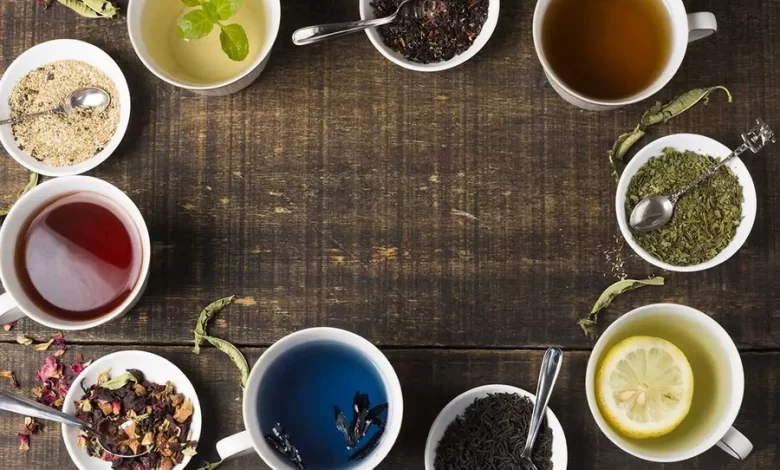 The Global Love Affair with Tea: Benefits, Risks, and Recommendations