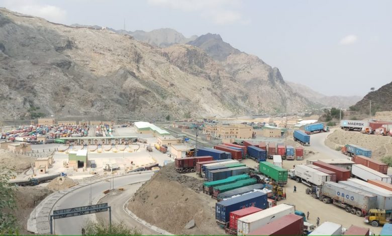Torkham Border Trade Halted as Customs Agents, Traders, and ...