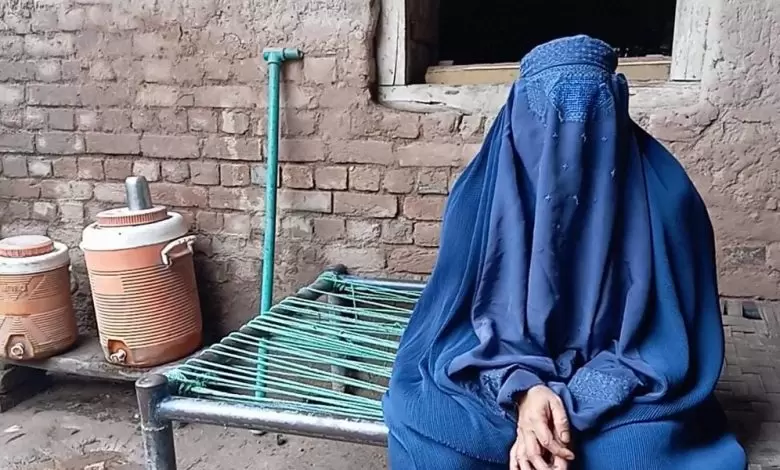 A Mother's Unwavering Love: Afghan Woman Stands by Her Transgender Children in the Face of ...