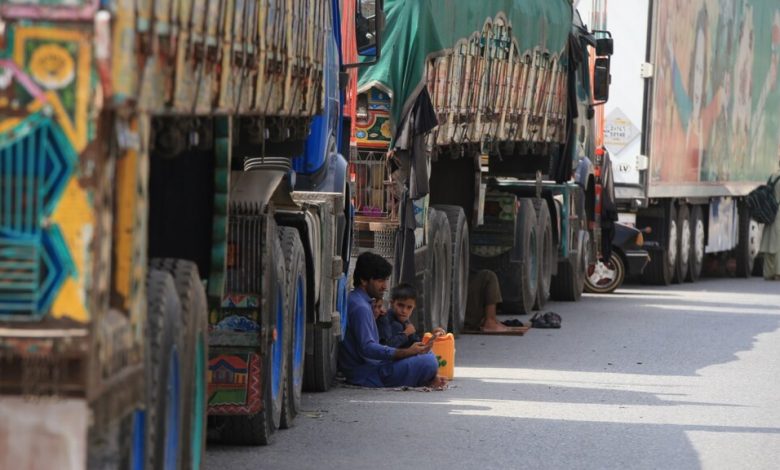 Kurram Conflict Continues to Disrupt Life as Roadways and Border Remain ...