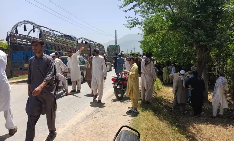 Prolonged Road Closure in Parachinar Triggers Widespread Protests and ...