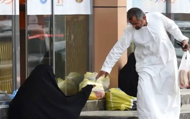 Pakistan Places 4,300 Beggars on Exit Control List, Discusses Crackdown ...