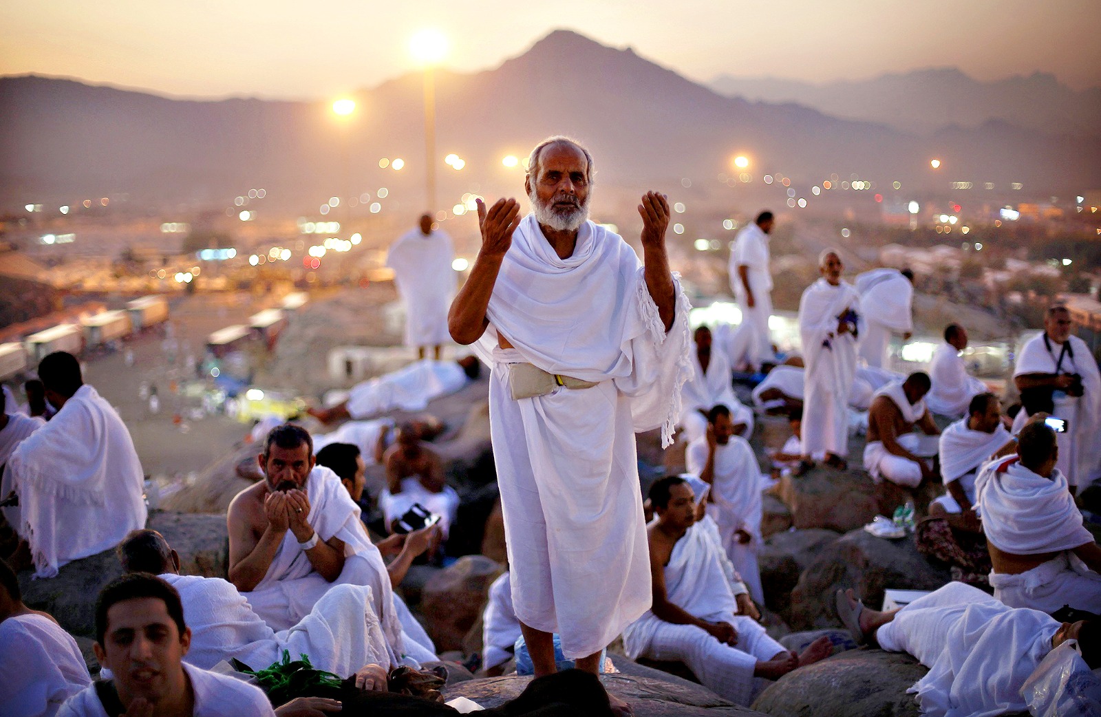 Pakistan and Saudi Arabia Finalize Hajj 2025 Agreement