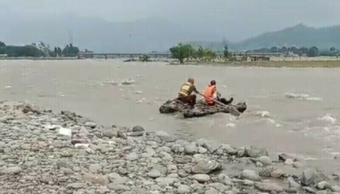 Search for Missing Child Enters Fourth Day After Swat River Tragedy