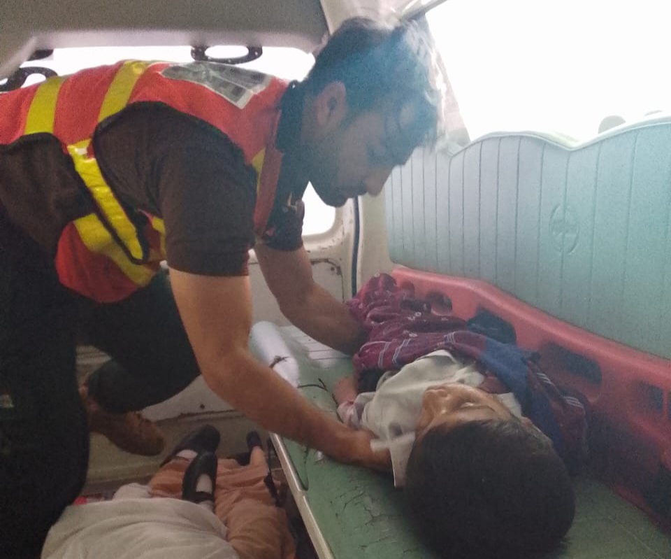 Speeding Truck Runs Over Eight Schoolchildren in Abbottabad, Three ...