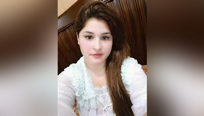 Stage Dancer Muneeba Shah Shot Dead in Peshawar
