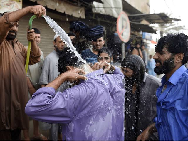 PDMA Issues Weather Advisory as Severe Heat Sweeps KP Plains